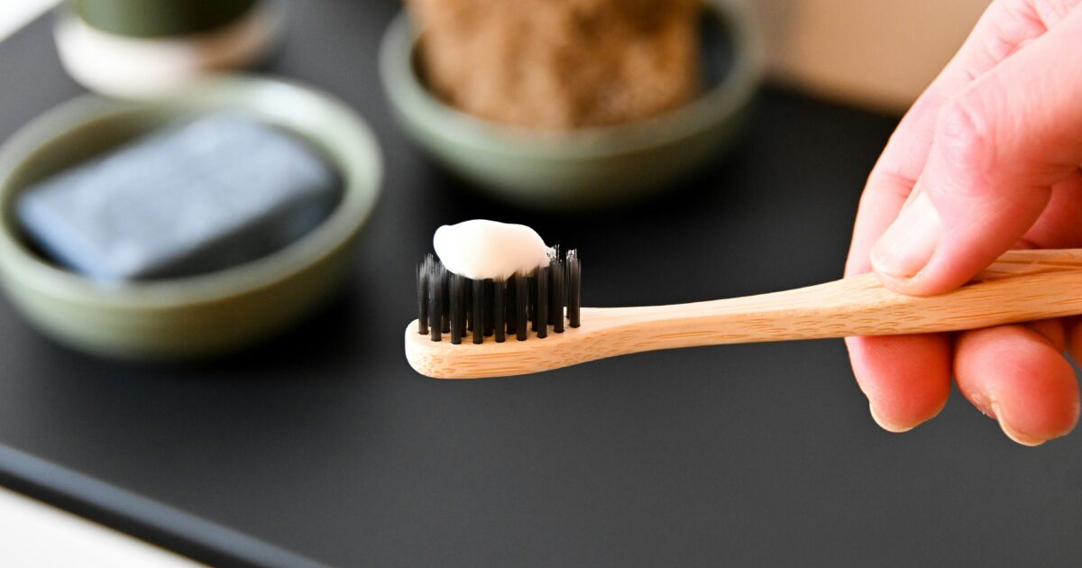 The Truth About Whitening Toothpastes: Do They Really Work?